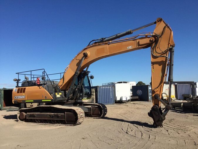 Major Earthmoving Fleet & Civil Equipment Auction – Pickles AU